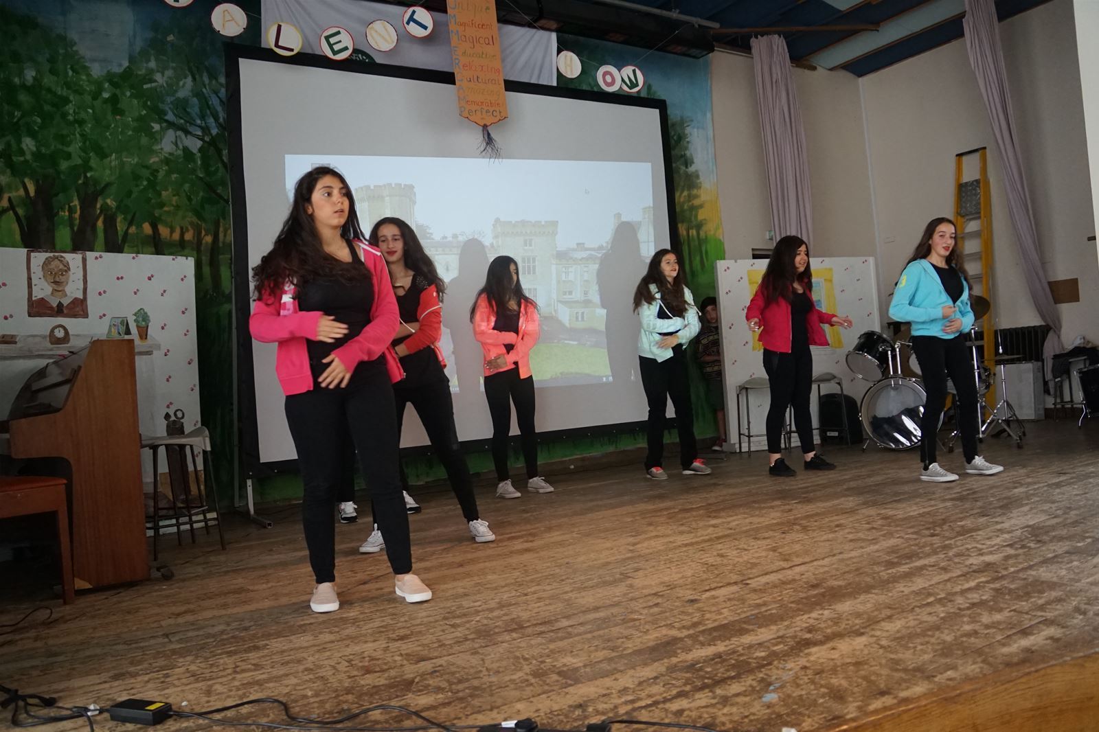 Talent Show 2015- week 3 - SABIS® Educational Summer Camp